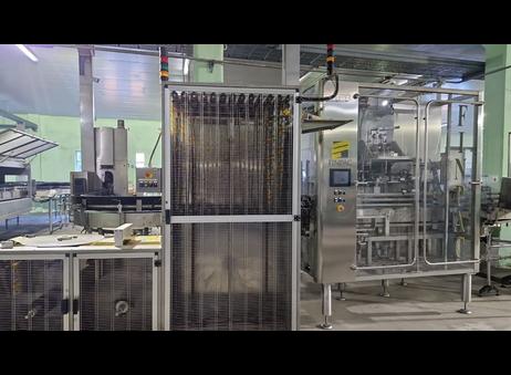 Jedinica za flaširanje KHS Europool PET filling line for hotfill and coldfill