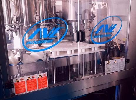 Jedinica za flaširanje ave industries MONOBL RV 12/4
