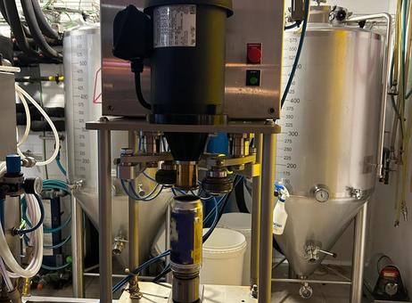 Atmosferska mašina za punjenje konzervi Cask MCF-100