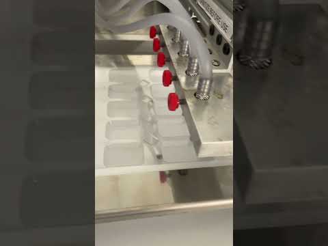 Automatizovana proizvodna linija za pakovanje u posude i punjenje tečnosti MHI Eagle Omni