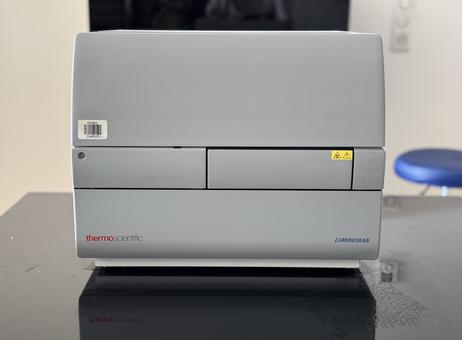 Termo Fišer Sajentifik Luminoskan mikroplate luminometr