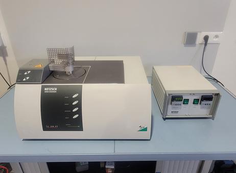 Termo-mikrovaga NETZSCH TG 209 F1 Iris - Termogravimetrijska analiza