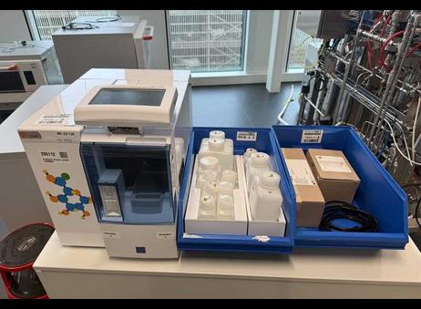 Fast 2950D-1 biohemijski analizator