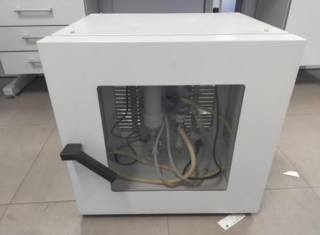 Vakuumska pumpa VACUUBRAND MD 4C+AK+EK