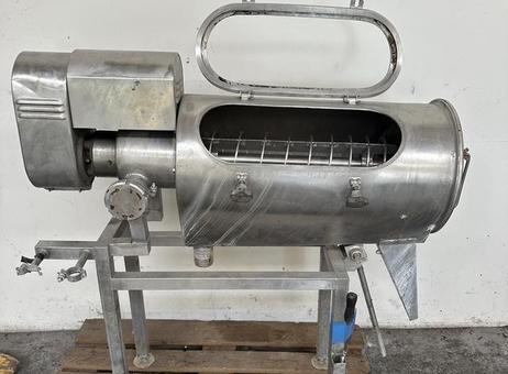 Centrifugalni separator čvrstih/tečnih materija od nerđajućeg čelika tip SPM 258