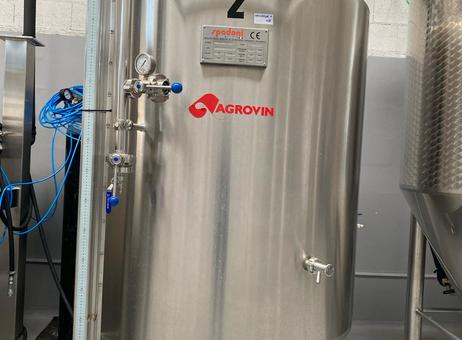 Podrum za fermentaciju i skladištenje Spadoni 12hL (1,200 L)