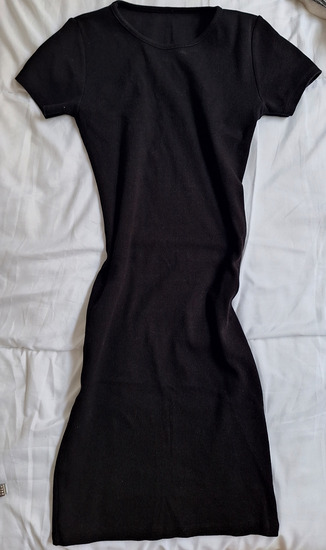 H&M crna haljina