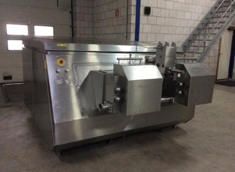 APV Gaulin 200-3.0P Mešalica tečnosti