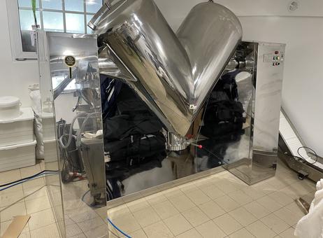 Jiangiin Vantong Pharmaceutical V 500 V-mikser