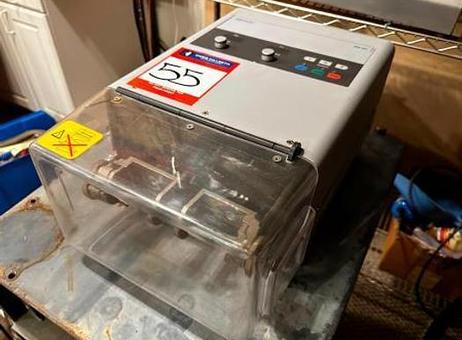 Blender u prahu Retsch MM301