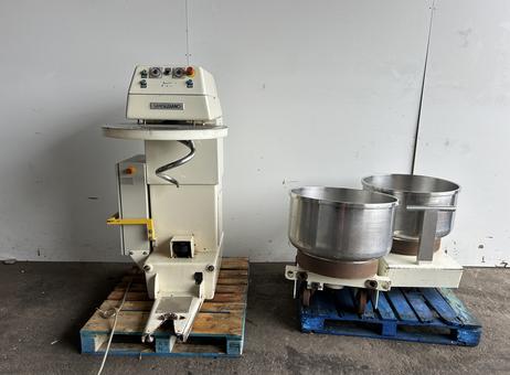 Multishaft mikser San Cassiano SE80