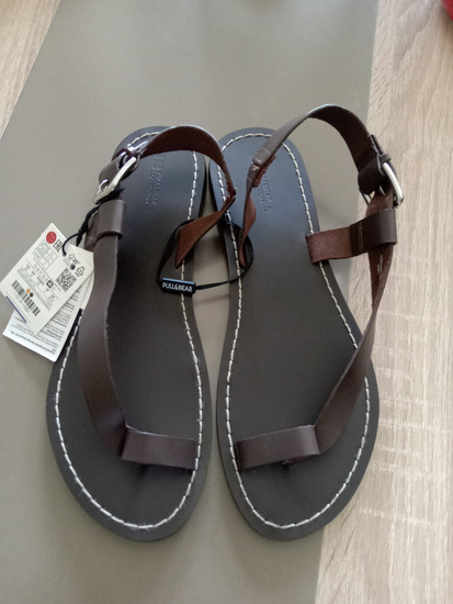 Kožne sandale.Pull&Bear.Novo!