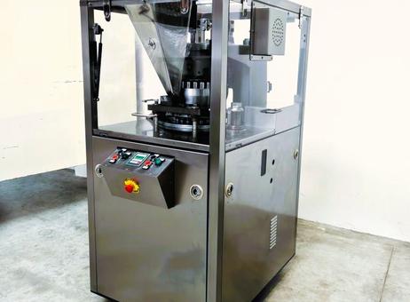 Rotaciona presa za tablete RONCHI AR 18/23