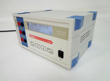 Konsort EV243 izvor napajanja za elektroforezu.