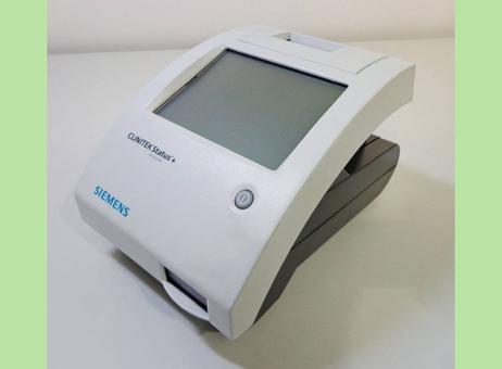 Simens Klinitek Status+ farmaceutski/hemijski uređaj