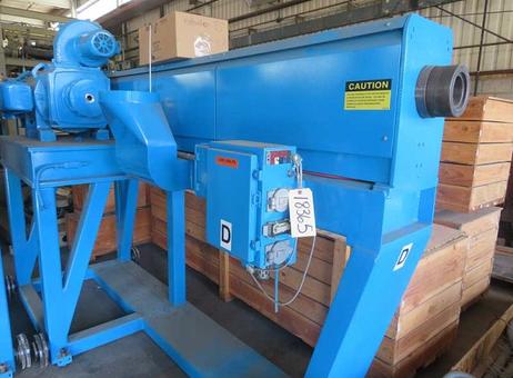 Ekstruzija - Ekstruder sa dva puža Gloucester 35250R2