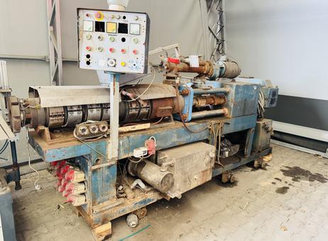 Ekstruder sa jednim pužom Metalchem 2T13
