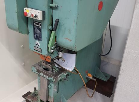 Mašina za brizganje Peddinghaus Forax 65