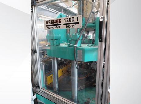 Mašina za brizganje Arburg Allrounder 1200T 800-150