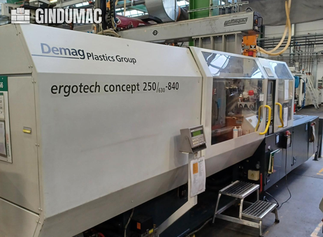 Mašina za brizganje DEMAG ET250/630-840 Concept