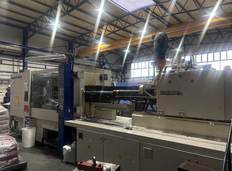 Mašina za brizganje Battenfeld TM 450/2800