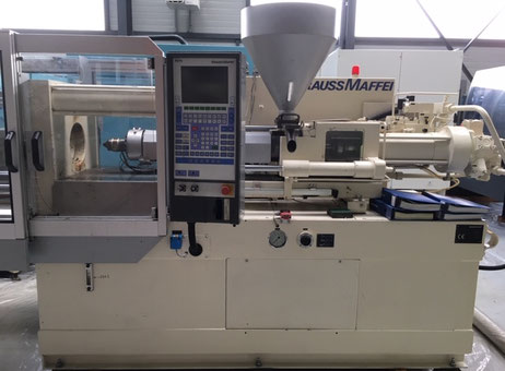 Mašina za brizganje Krauss Maffei 80T 80-390 C1