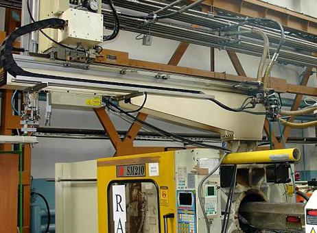 Asian Plastics Machinery SM210