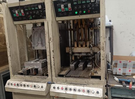 Mašina za brizganje Industrial service ARIEL 2/E