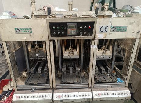 Presa za oblogu potplata jednobojna sa 3 radne stanice - Industrijska usluga ARIEL 3/E