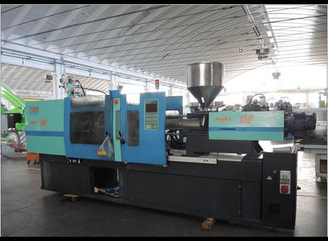 Mašina za brizganje PLASTIC METAL UNIKA 150