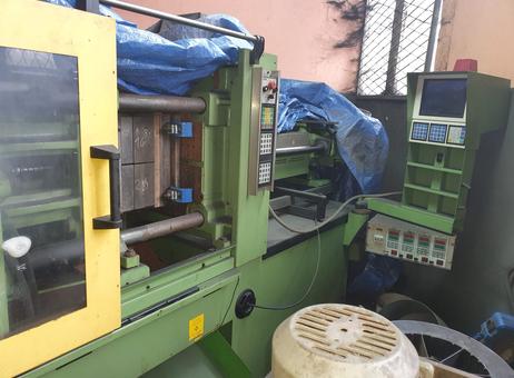 Mašina za injekciono prešanje Arburg 420c