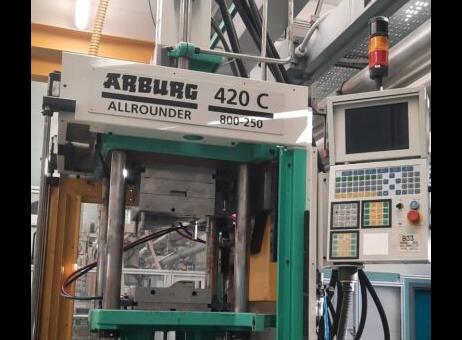 Mašina za brizganje Arburg 420 C 800 250