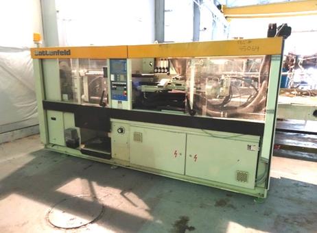 Mašina za brizganje Battenfeld BK850/200