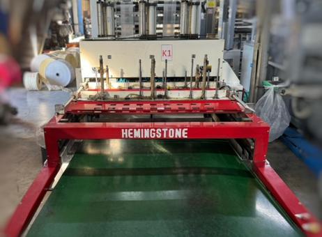 HEMINGSTONE 1100 ST3 Mašina za pravljenje torbi za majice sa tri linije za vruće sečenje