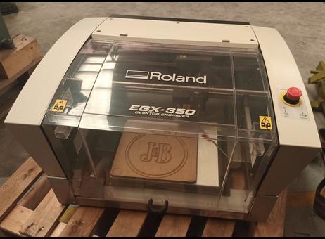 Roland EGKS-350 mašina za graviranje