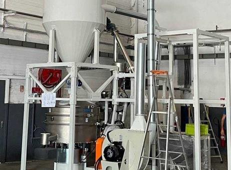 Mašina za plastiku MICRONISEUR PERIPLAST MP500