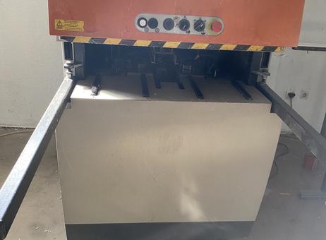 ELUMATEC EV 832