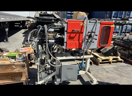 Mašina za plastiku MAAG (Maag Pump Systems / Maag Automatik). CSC-149 (CSC series — double-piston continuous screen changer)