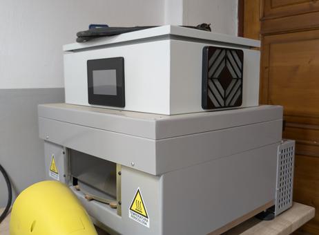 Termoformer sa pločastim dovodom SGM FORTO