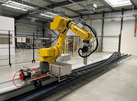 3D štampač Huguet Engeneering FANUC M800iA/60