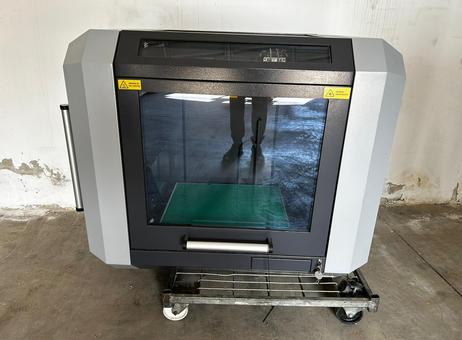 3D printer InnovatiQ X500 3D Printer