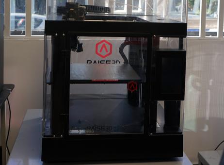 RAISE3D PRO 2 Štampanje sa jednim ekstruderom