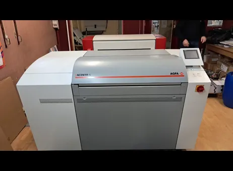 kompjuter na ploču Agfa Acento S + Azura 95