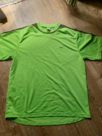 NIKE DRY FIT SAVRSENA MAJA VEL XXL
