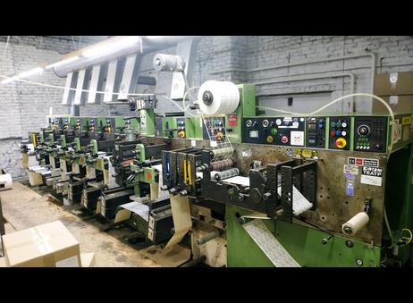 Fleko štamparska mašina NILPETER F-2400