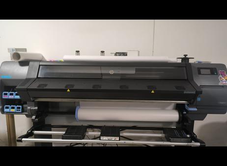 HP Latex 115 štampač + HP Latex konturno sekač (Sečka)