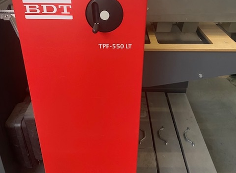 Mašina za post štampanje BDT TPF550 LT