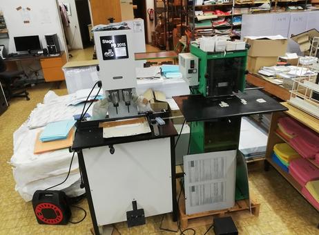 Mašina za post štampanje Stago PB 2015