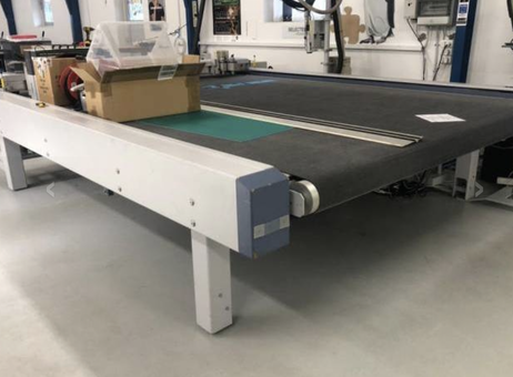 Die-cutter Zund XL 3000