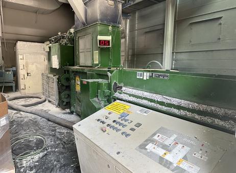 LIKON 200C horizontalna balirka